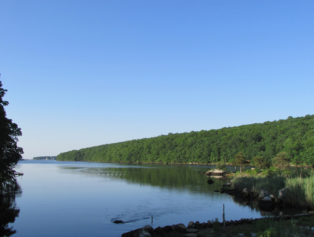 2013-niantic-river-moneyshot-from-bridge-eileen-not-pat - Save the Sound